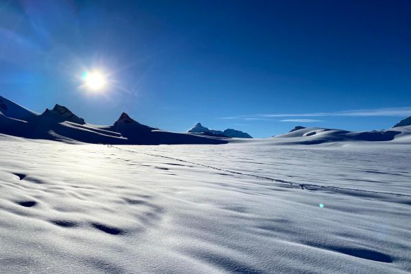 Alaska Backcountry Skiing and Splitboarding | Shred Untracked Terrain